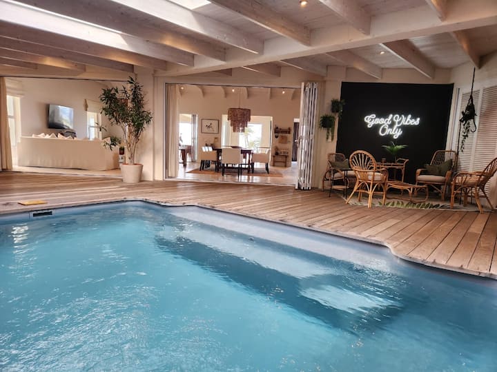 Contemoporary With A Amazing Views And Heated Pool - Plettenberg Bay