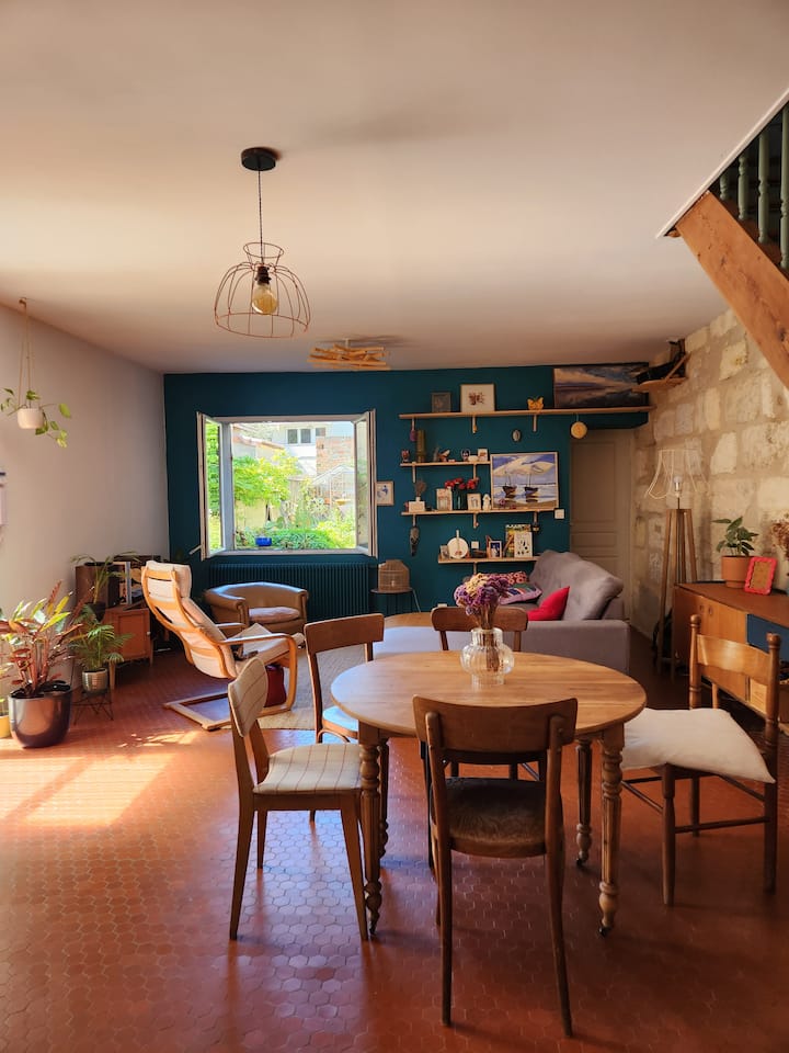 Proche Centre-ville, Maison Calme Avec 2 Jardins. - Bordeaux