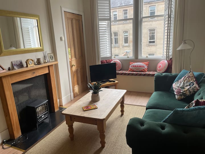 Traditional Cosy Stockbridge Flat - Edinburgh