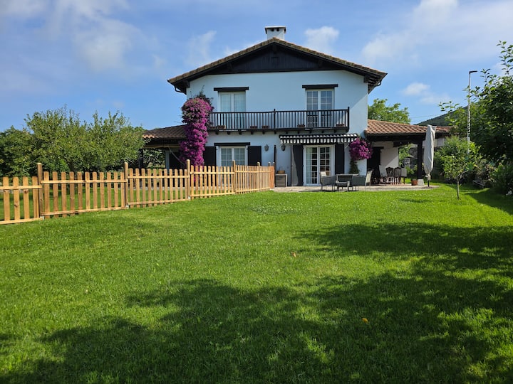 Casa Mar (Arnuero - Isla - Noja) Con Jardín - Arnuero