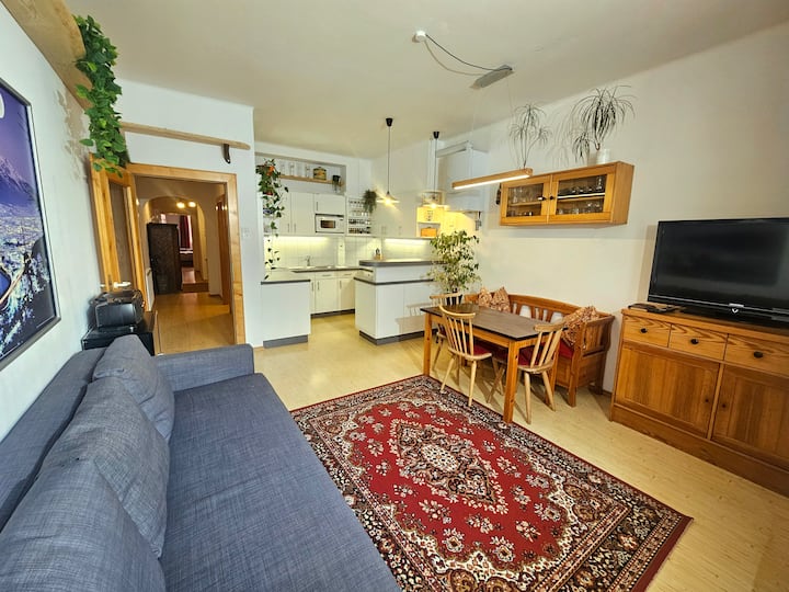 Old Town Central Apartment - Innsbruck