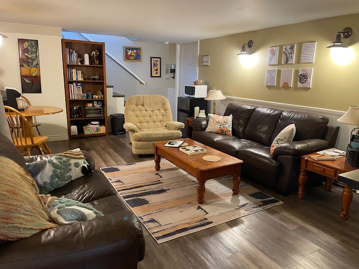 Great Location To Everything In Fredericton. - Fredericton