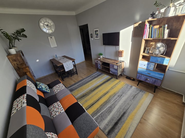 ,,Studio ŻElazna"-8 Minutes   From Central Station - Varsovie