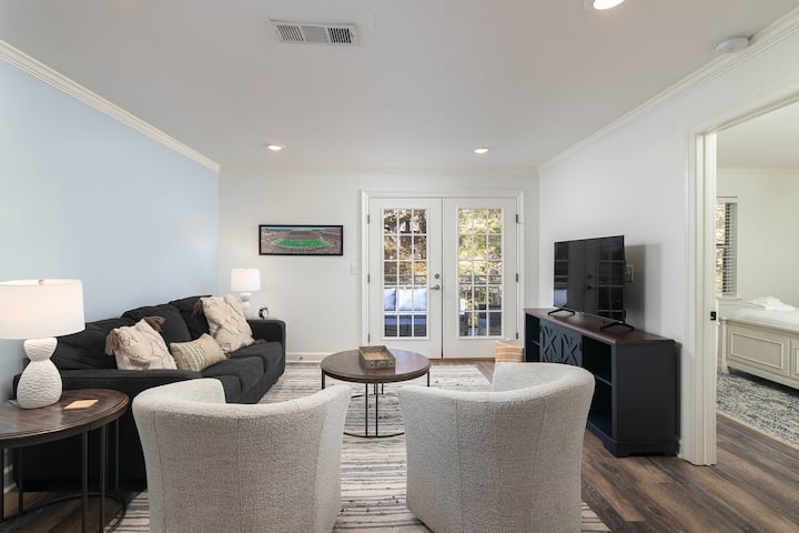 Southern Comfort- Walk To Any Ole Miss Experience - Oxford, MS