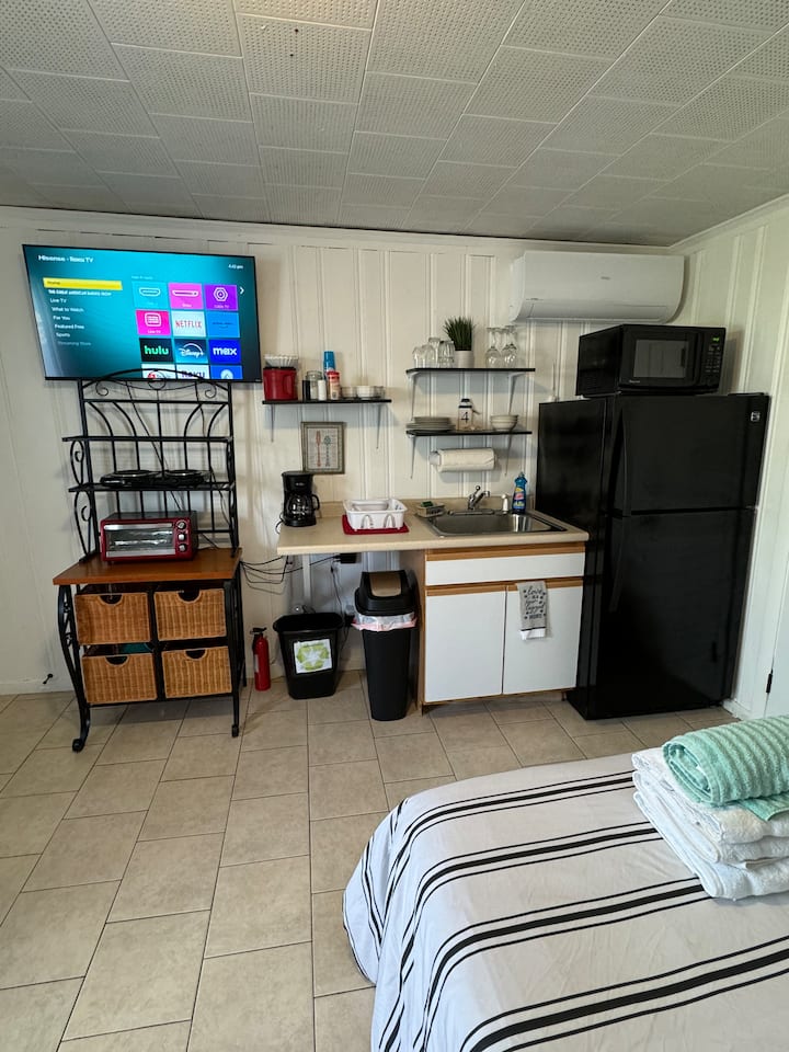 Studio-confort-salle De Bain Et Douche-room #4 - Hampton, NH