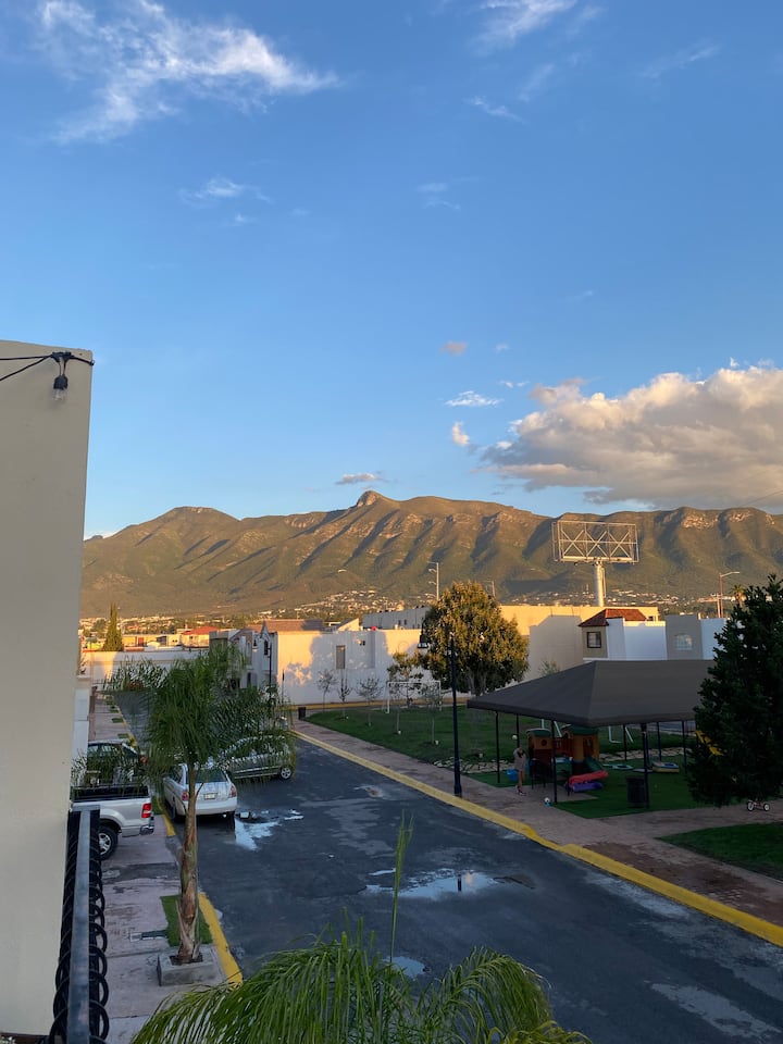 ¡Casa Con Vista A La Montaña! - Saltillo