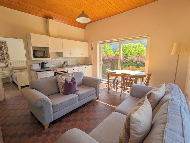 Leckan Mor (No. 8) At Rostrevor Holidays - Rostrevor