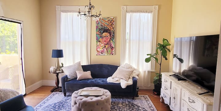Cozy Private Bedroom Near Everything - Coronado, CA