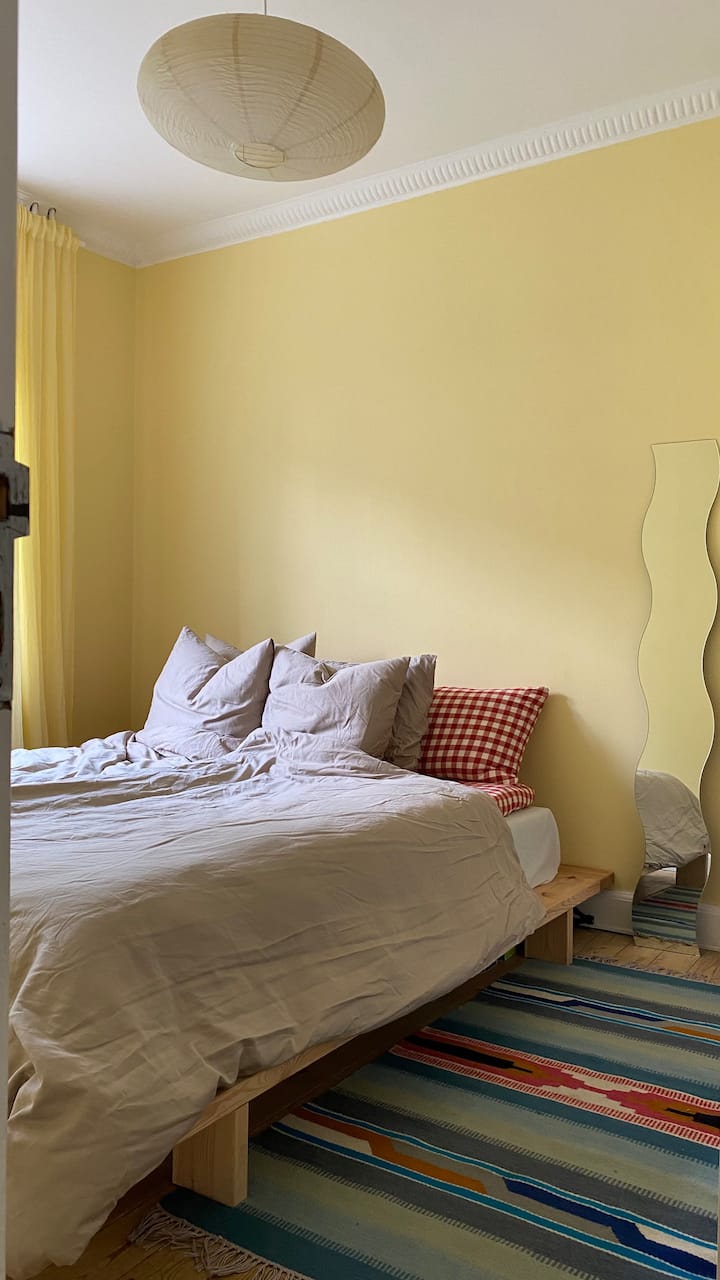 Cute, Homey And Colorful Apartment - Copenhagen