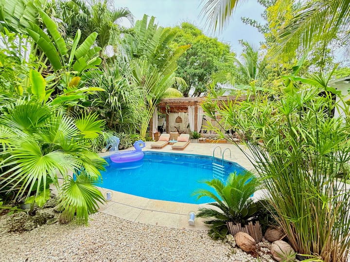 🥥 Casa Nōmada  The Miami Oasis 🏝 - Miami, FL