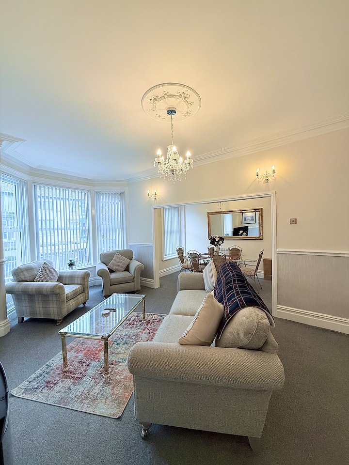 Large Luxury Apartment Blackpool Town Centre - Blackpool