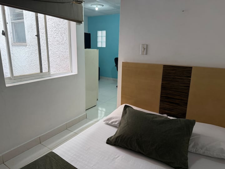 Fresh And Independent Studio Apartment In Laureles - Medellín, Colombia