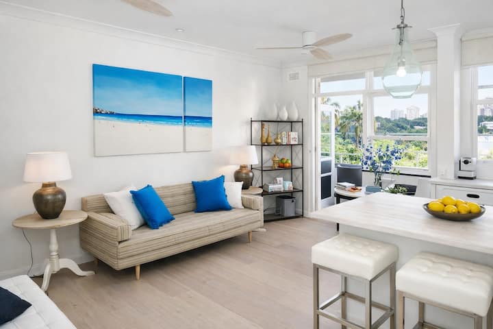 Modern Light-filled Apartment By Rushcutters Bay - Sydney