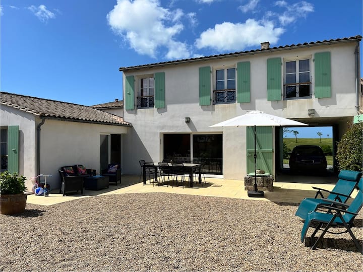 Maison Familiale-port St Martin De Re - Saint-Martin-de-Ré