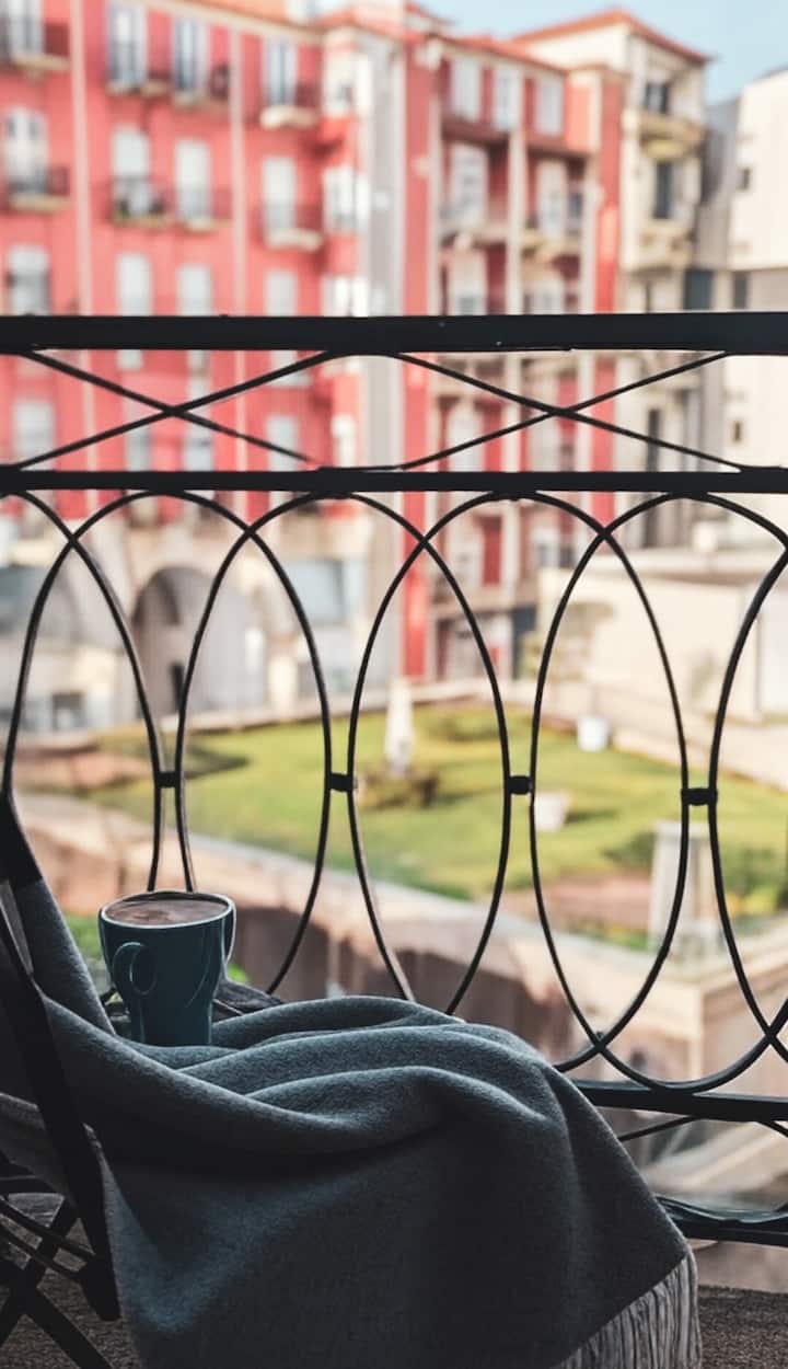 Porto Pacific - Almeida Garrett - Ermesinde