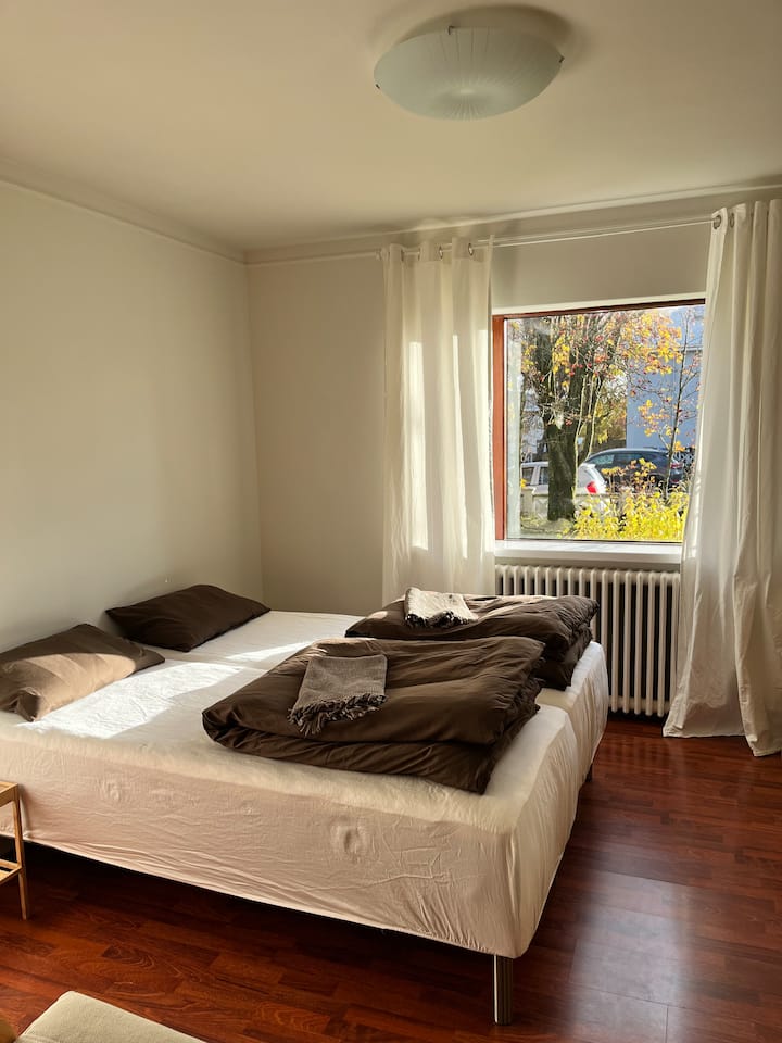 Cozy Apartment In A Quiet Neighborhood - Reykjavik