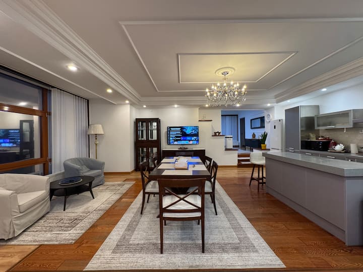 Luxury 203m² Apartment Next To Shangri-la | 3br - Ulaanbaatar