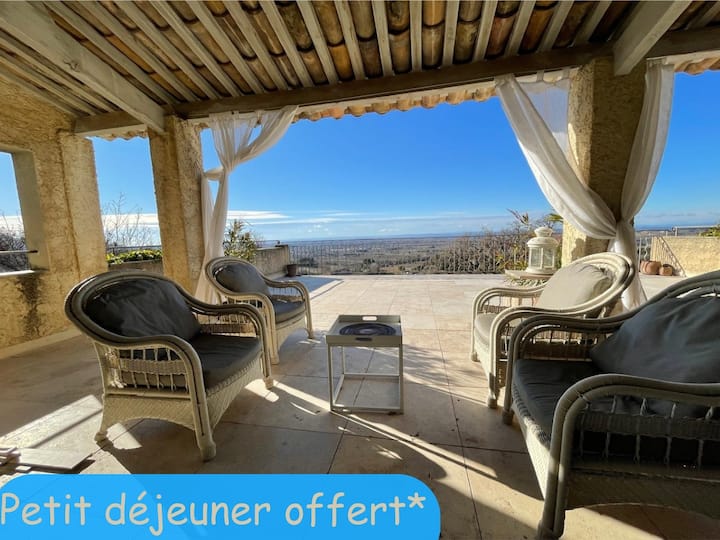 Vue Panoramique, Village Classé, Vin Et Chocolat . - Vaison-la-Romaine