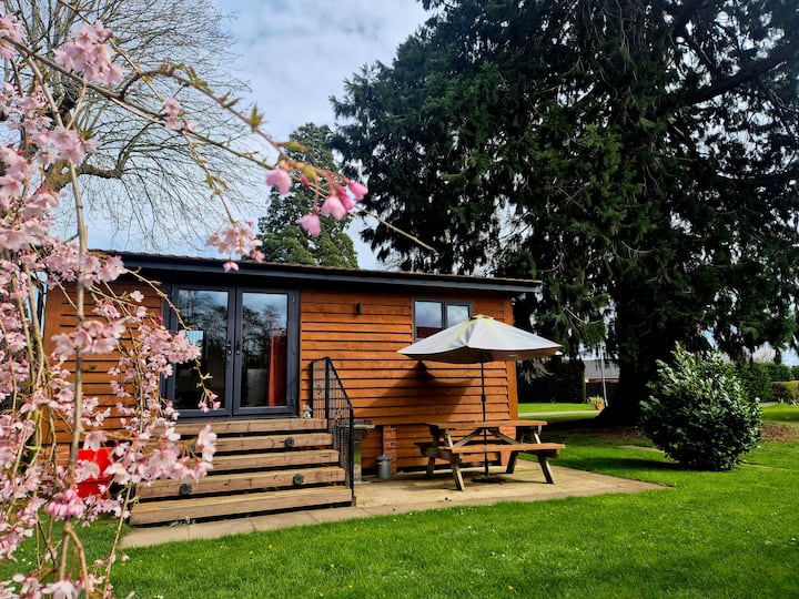 Oakwood Cabin - Oswestry