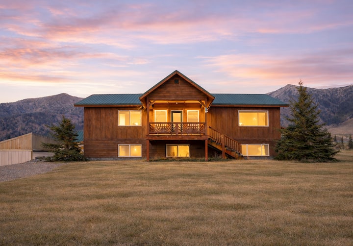 Lake Haven Cabin+ac+hotub+20 Mins Yellowstone - Henrys Lake, ID