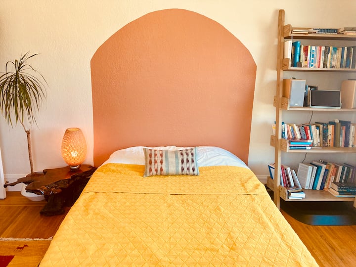 Spacious Berkeley Home - Berkeley