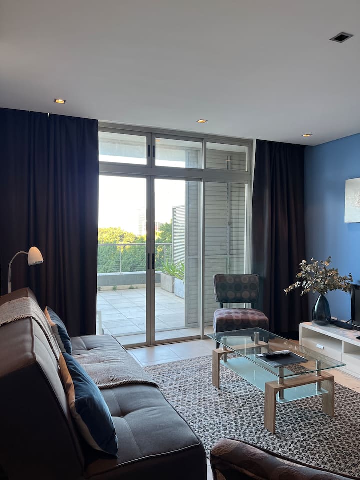 Harbouredge :Leisure Flat With Terrace - Cape Town