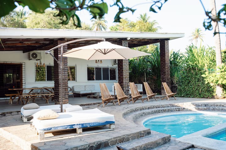 Playa El Cuco, Rancho Mar Y Cielo/ Frente Al Mar - El Salvador