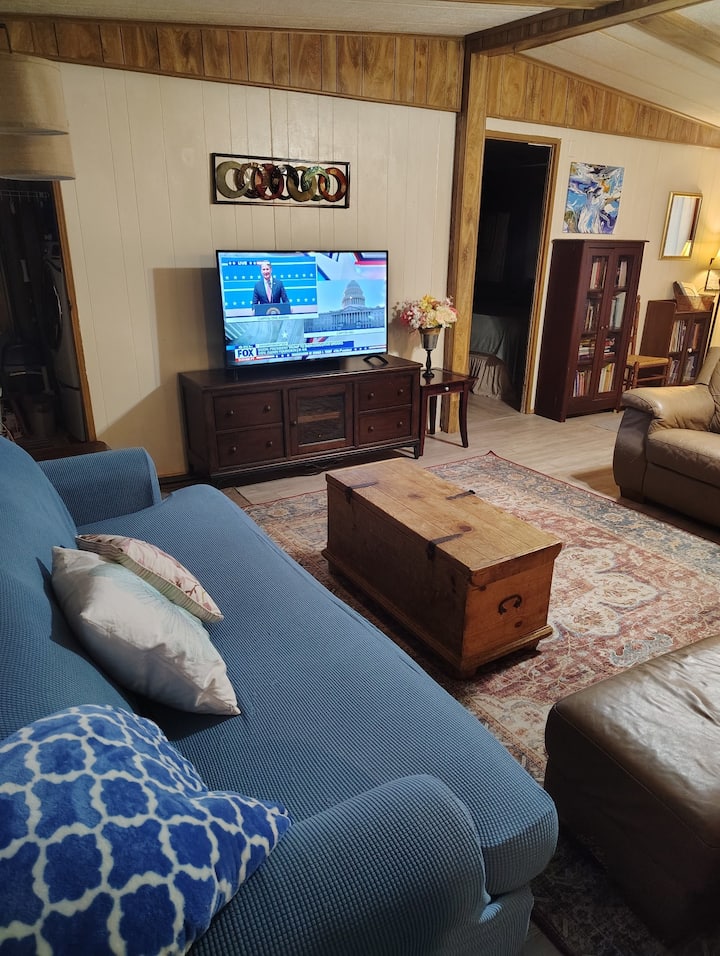 Cozy Room In Our Home - Plantation, FL