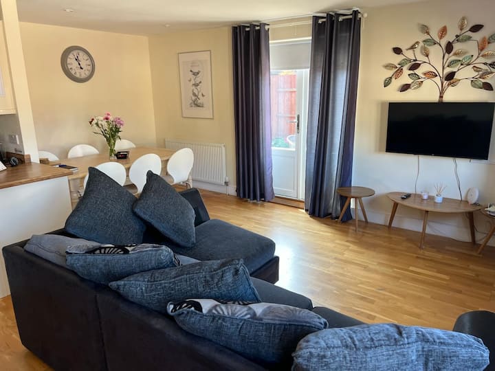 The Stables - Cirencester