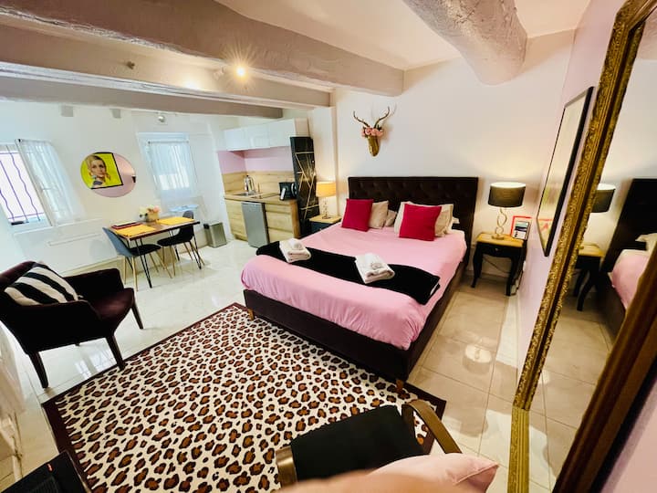 Artistic Antibes Apt Vieille Antibes - Antibes