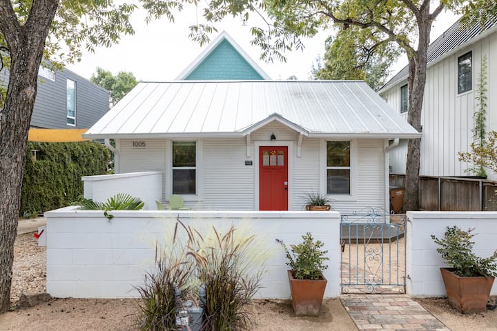 Historic Swede Hill Bungalow | Walk To Downtown - Austin