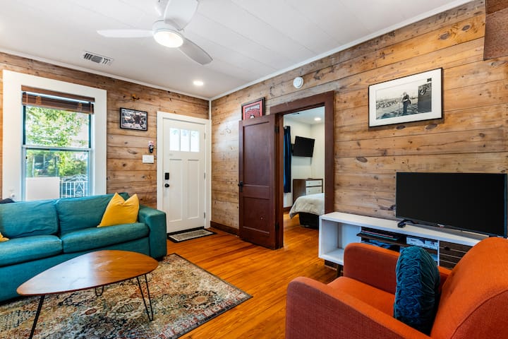 Historic Swede Hill Bungalow | Walk To Downtown - Austin