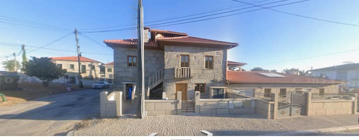 Appartement De Village Vue Sur Chapelle, T3 (F4) - Fafe