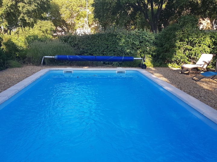 Studio 24m², Terrasse, Parking - Aix-en-Provence