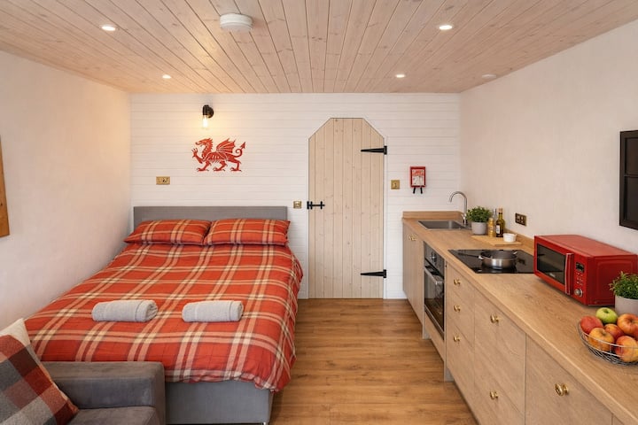 Cosy Snowdonia Studio | Dog Friendly - Dolgellau