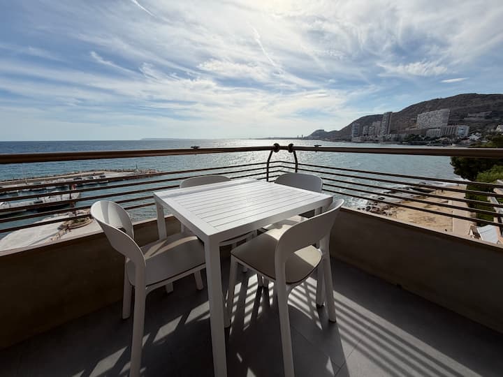 Alicante Primera Línea De Playa - Alicante