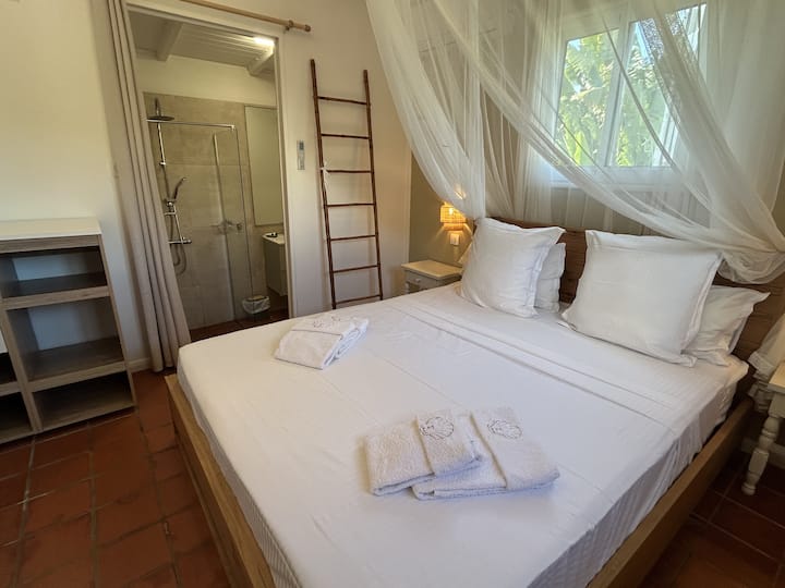 Bungalow Cosy Climatisé En Campagne Calme - Guadeloupe