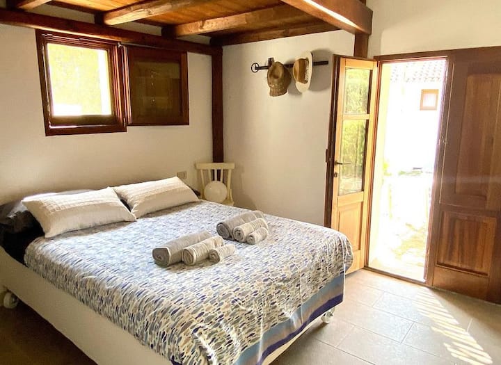 Charming Little Cottage Withseaview At Li Caseddi - Sardaigne