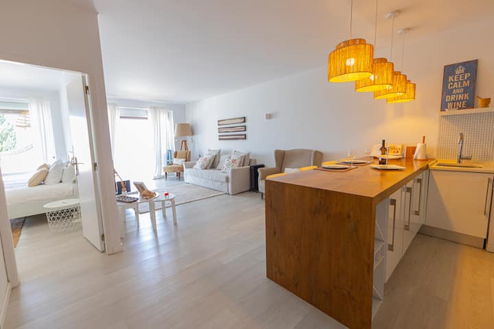 Charm Seaview 1 Bdr Apt @Vila Gaivota, Ferragudo - Ferragudo
