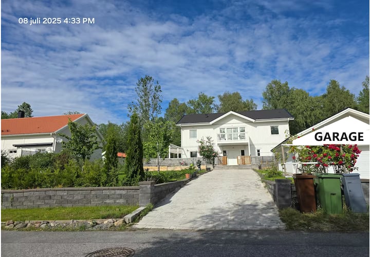Modern Fresh Familj Villa Two-story House - Stockholm