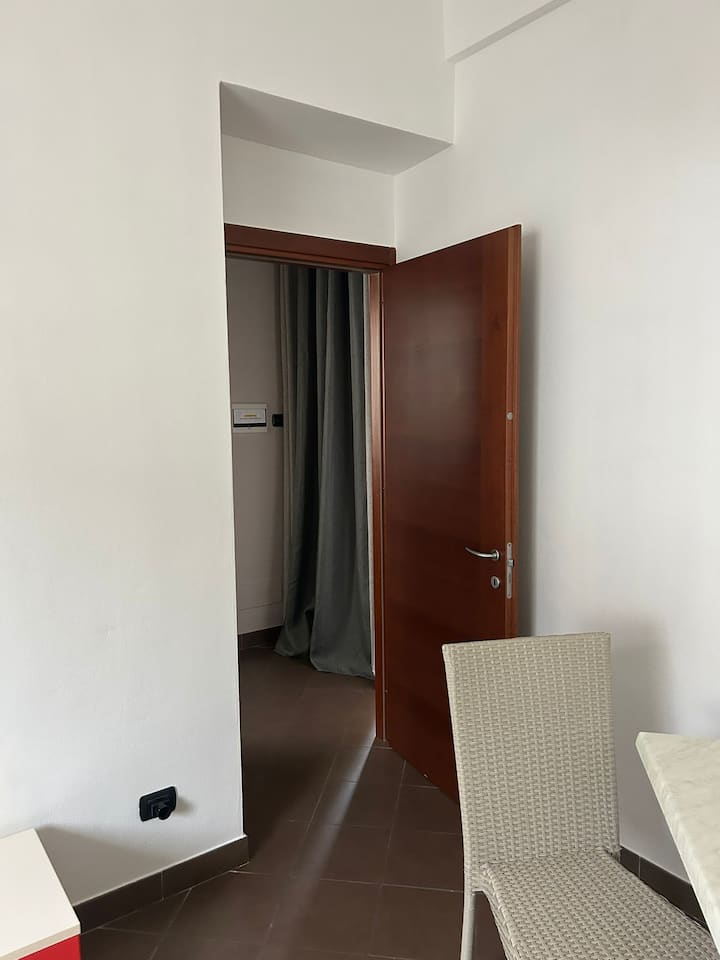 Affittasi Stanza Con Bagno Privato - Rodello