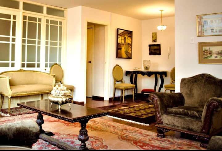 Uptown Big And Fully Equipped Classical Retreat. - La Paz, Bolivie