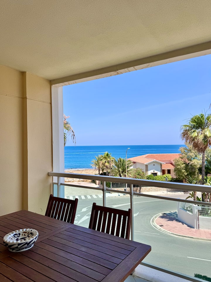 Bonito Apartamento Frente Al Mar - Jávea
