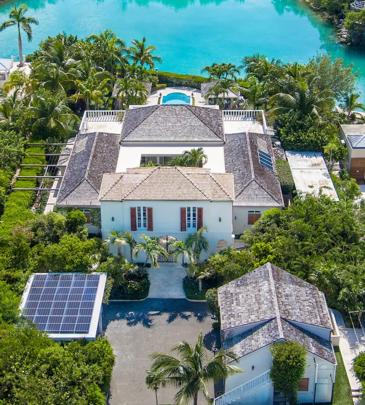 Cotton House - Timeless Waterfront Retreat - Pool - Turks and Caicos Islands