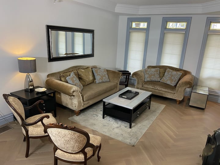 Lovely Oakville Home - Oakville