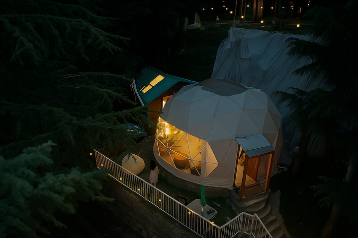 Hayden Hillside : The Geodome Experience - Chail