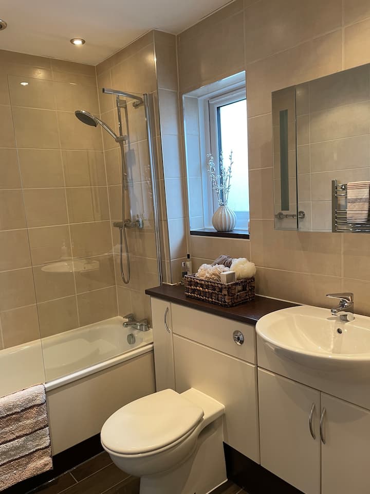 Lovely Liberton Family Home - Edinburgh