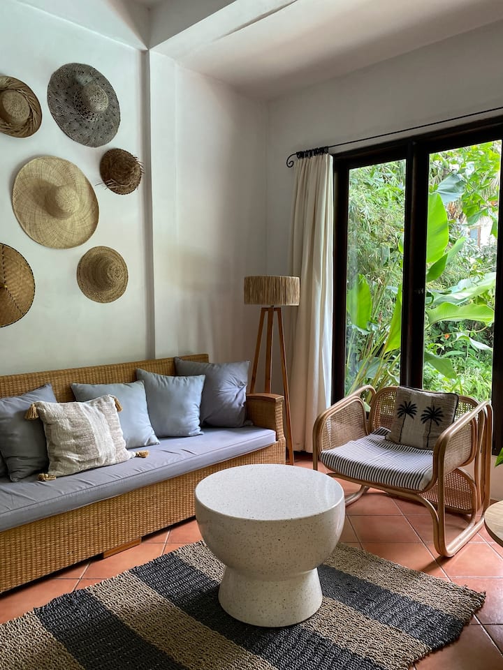 Pondok Catu, Private Villa With 12m Pool, Ac, Wifi - Ubud