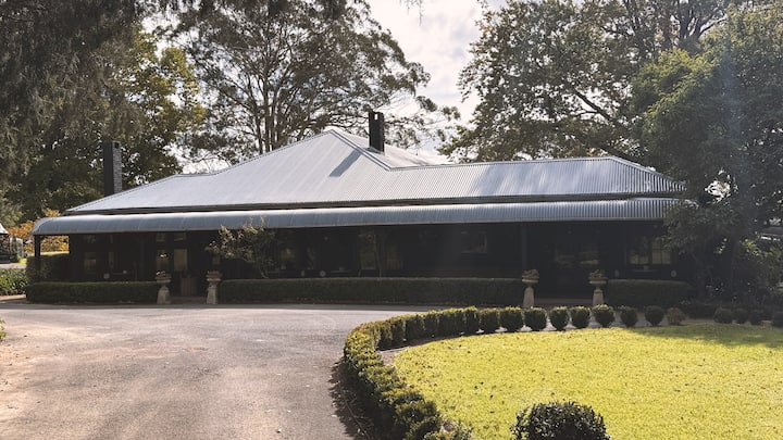 Private Homestead On 60 Acres, With Golf Course - Bundanoon