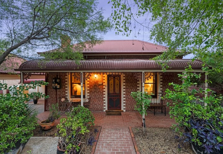 Central, Cosy And Private Wyse Cottage - Albury